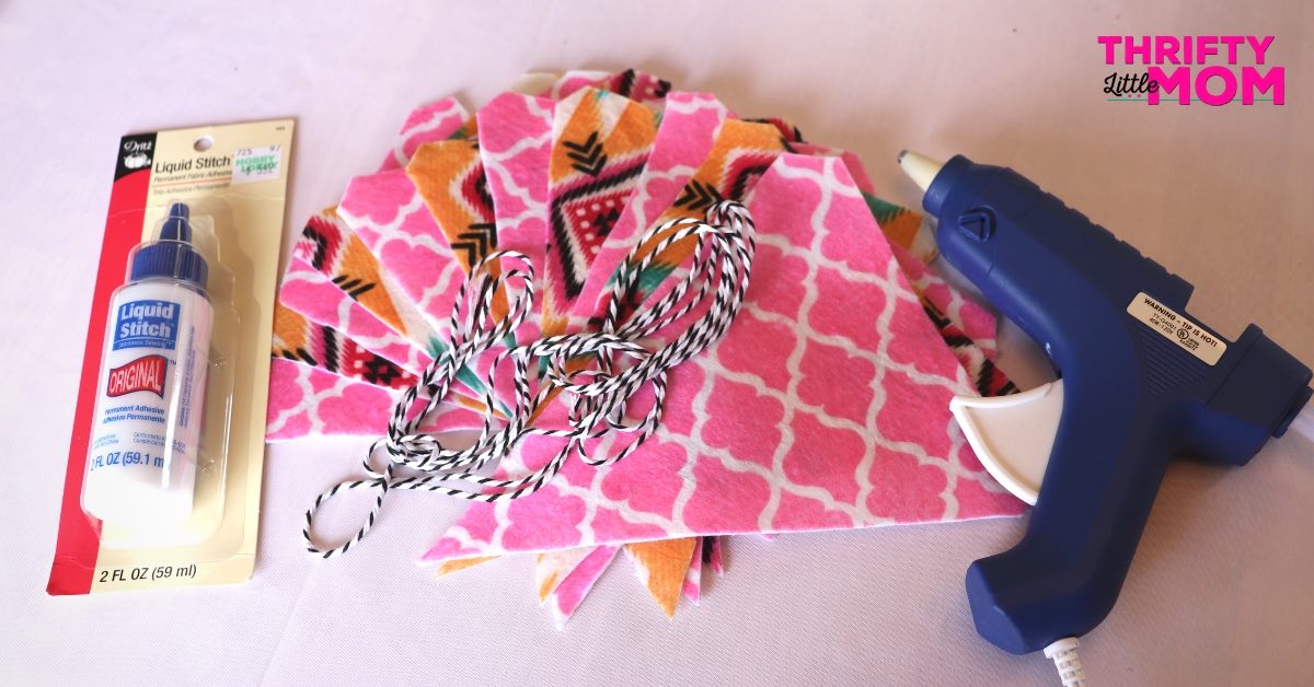 How To Make Bunting for Parties & Kid's Room Decor » Thrifty Little Mom