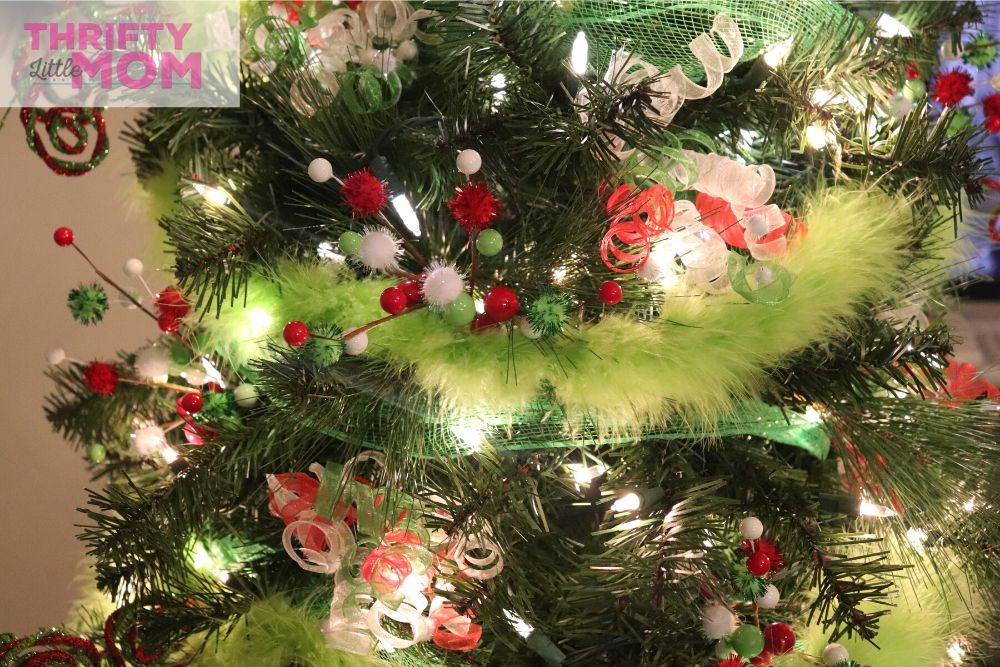 How to Create the Perfect Grinch Christmas Tree » Thrifty Little Mom